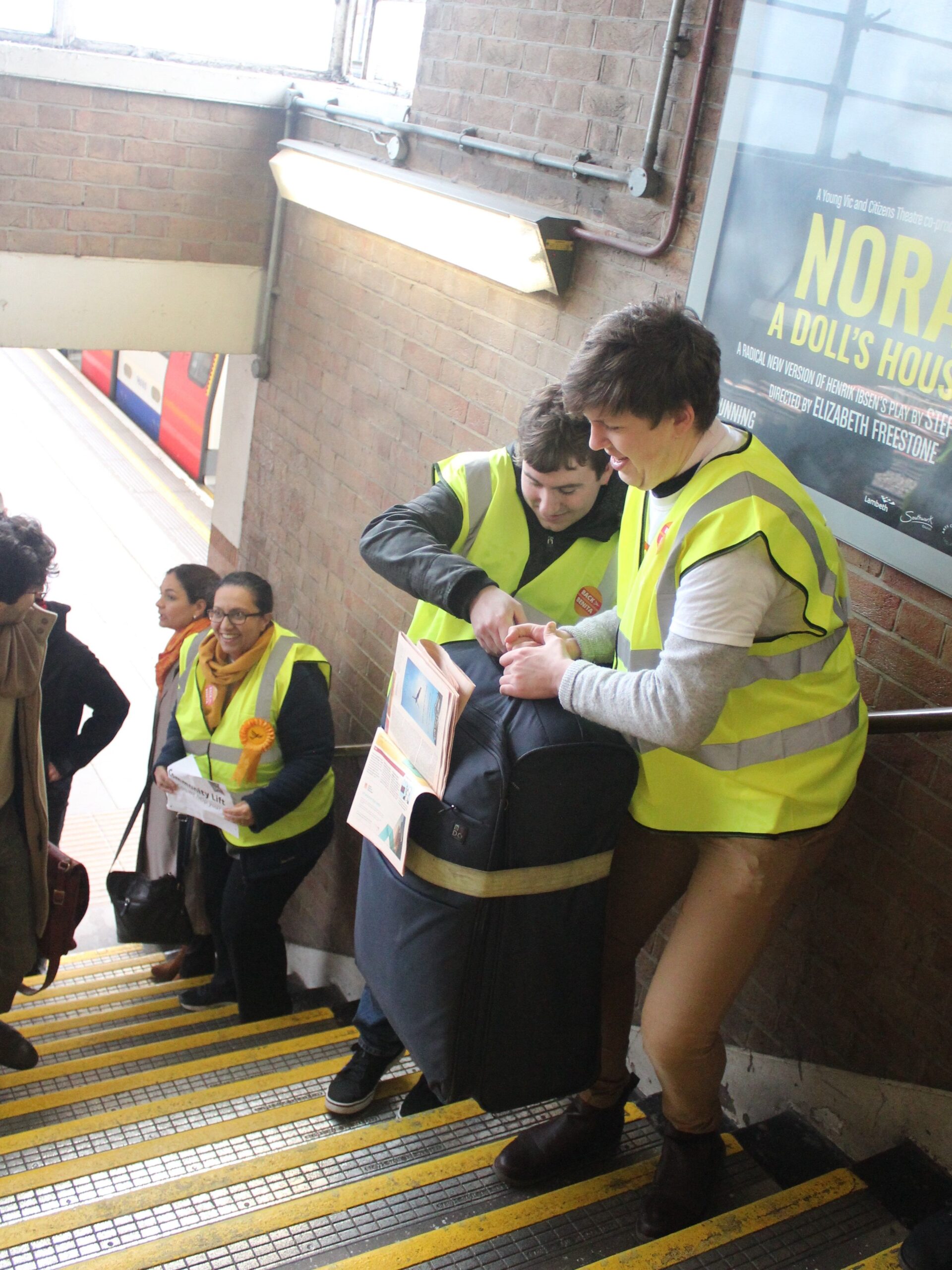 Community Lift suitcase lift - London Post
