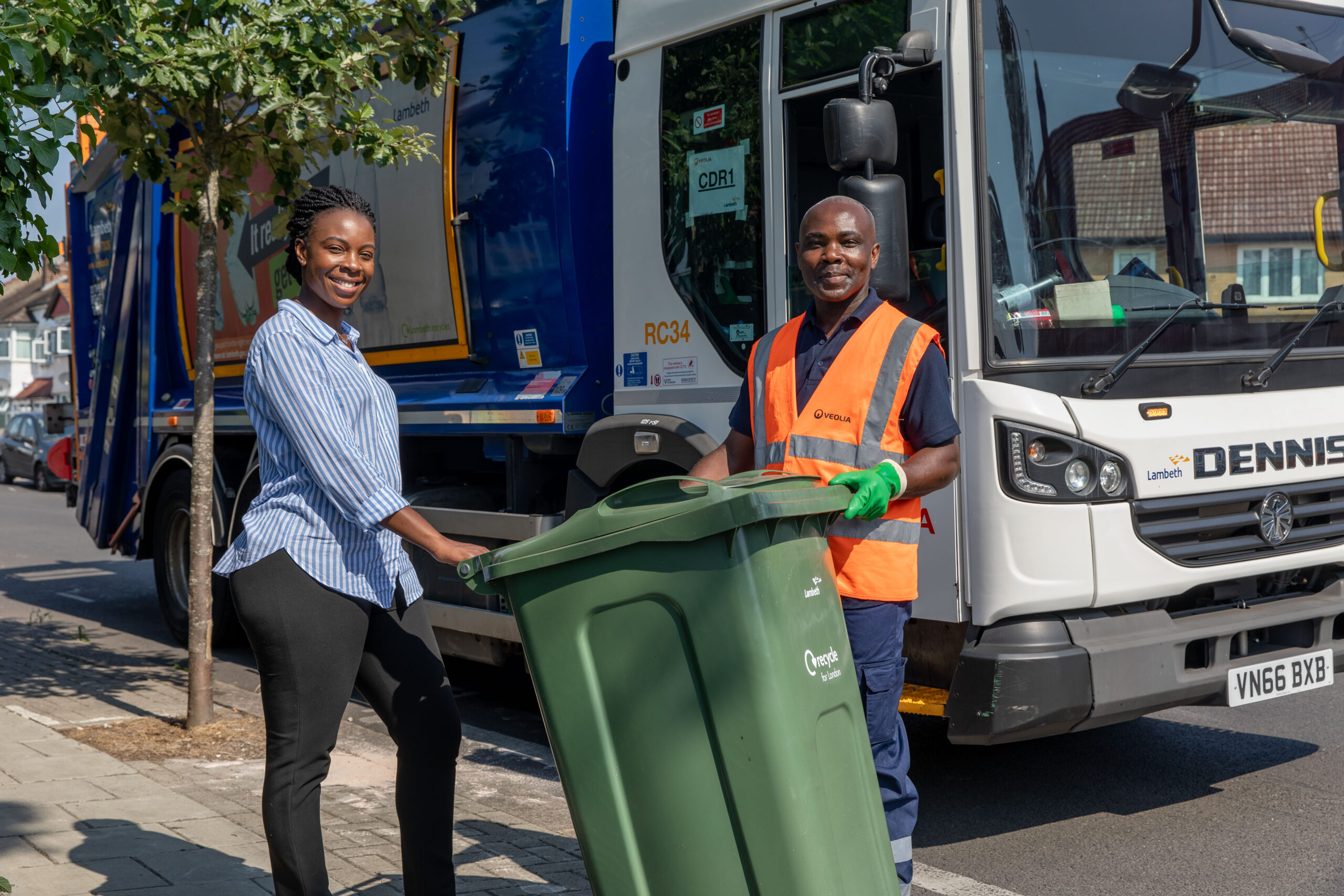 Celebrating Recycle Week 2020 Veolia thanks Londoners for recycling ...