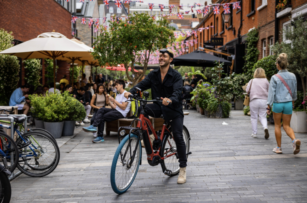 MADE IN CHELSEA’S ALEX MYTTON REVEALS HIS FAVOURITE LONDON HOT SPOTS ...