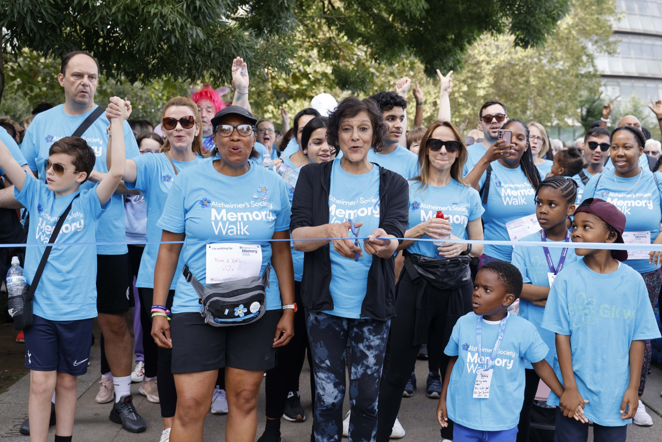 Meera Syal steps out at Alzheimer’s Society’s Memory Walk - London Post
