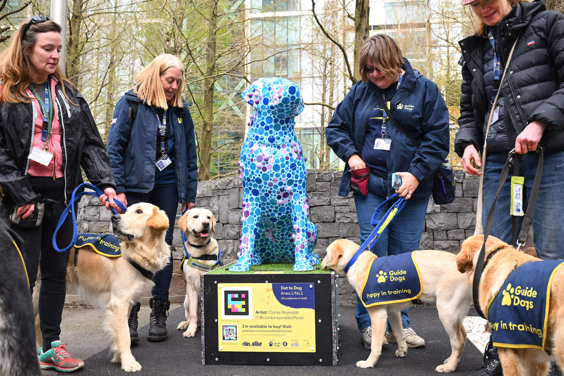 Paws on the Wharf: Guide Dogs announces inclusive art trail in Canary ...