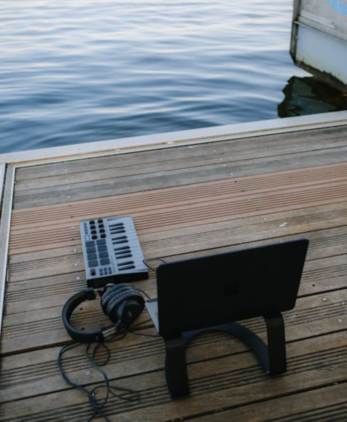 How Lofi Beats Have Conquered the World of Music Streaming - London Post