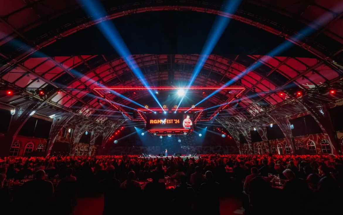 Creating a Memorable Live Event Experience Through Event Production ...