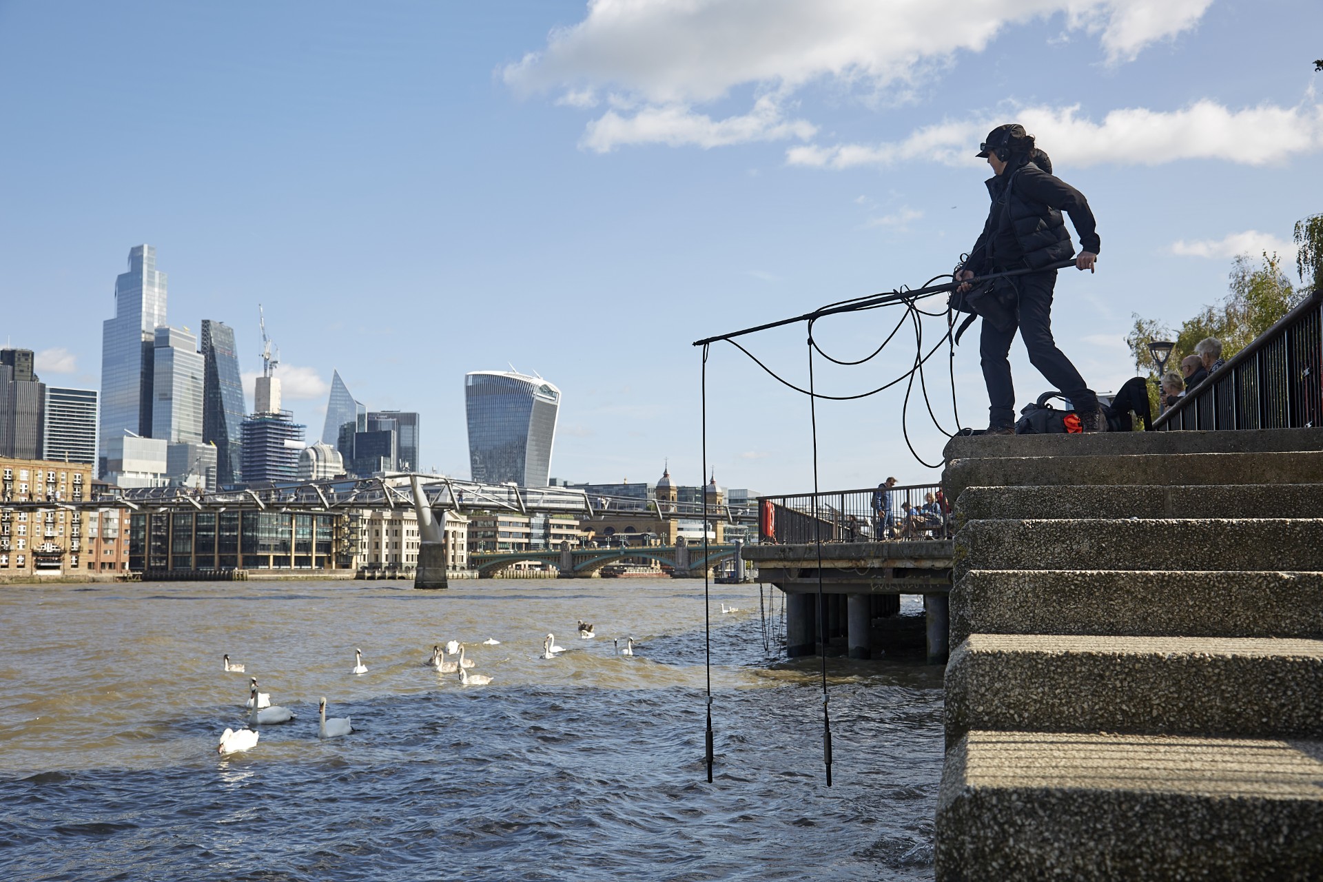 Dive into the heart of the River Thames with ambitious contemporary ...