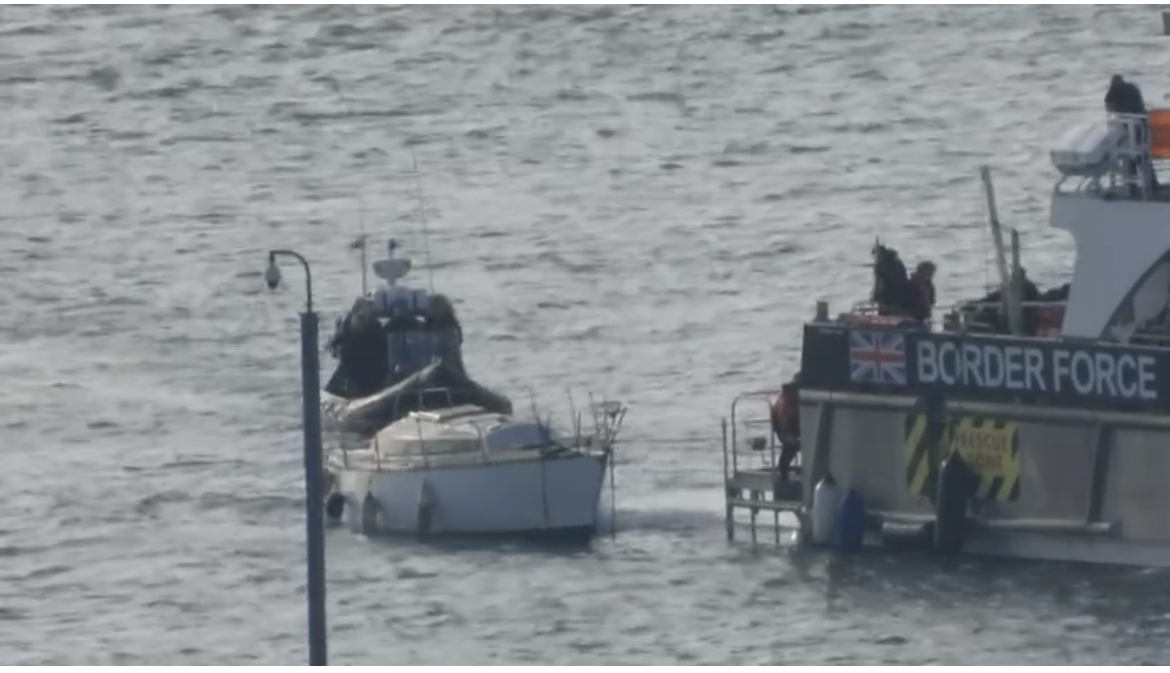Border Force seize yacht in the Channel transporting migrants as hundreds make the illegal ...