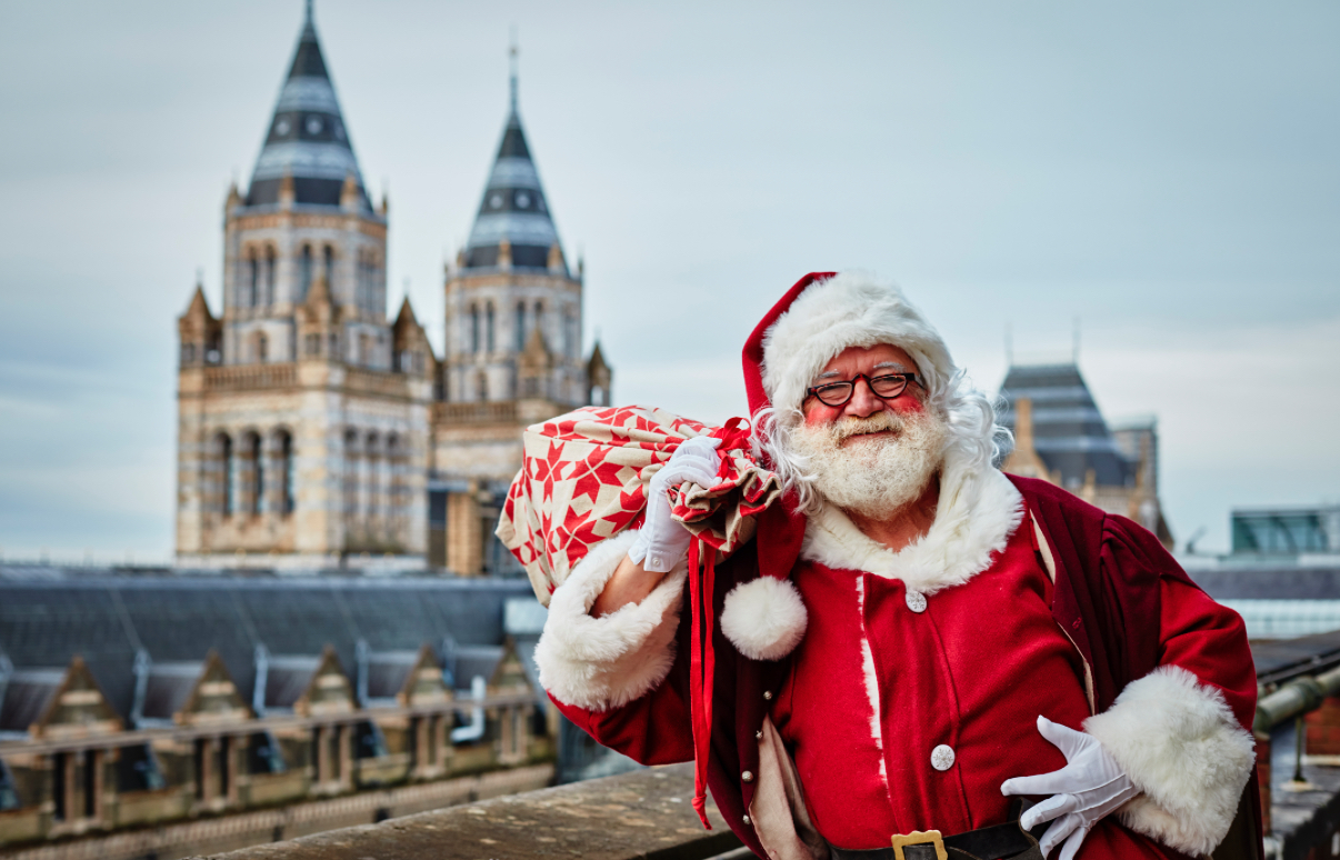 Father Christmas comes to the Natural History Museum - London Post