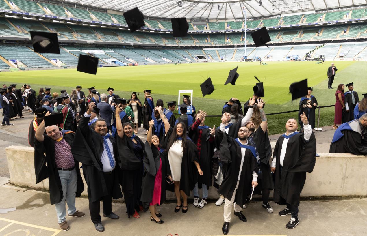 Celebrating success - thousands of UWL students graduate at Twickenham ...