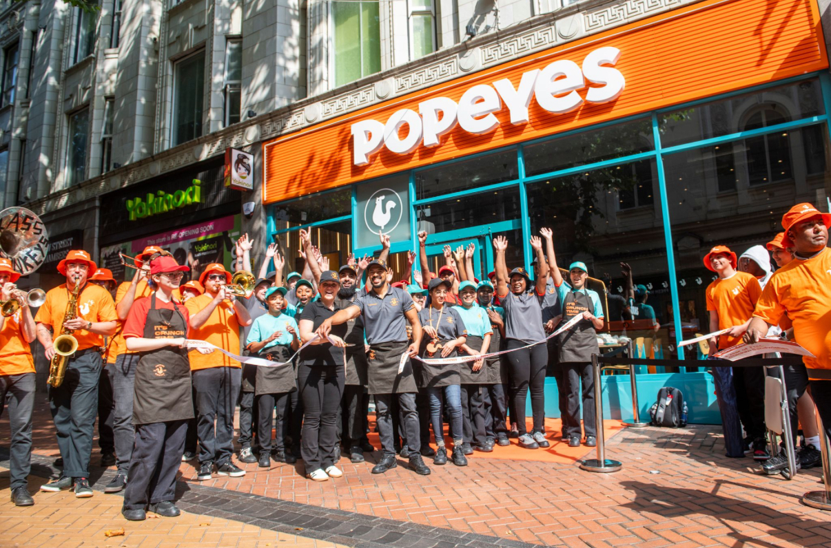 Popeyes announces launch date for new Uxbridge Restaurant - London Post
