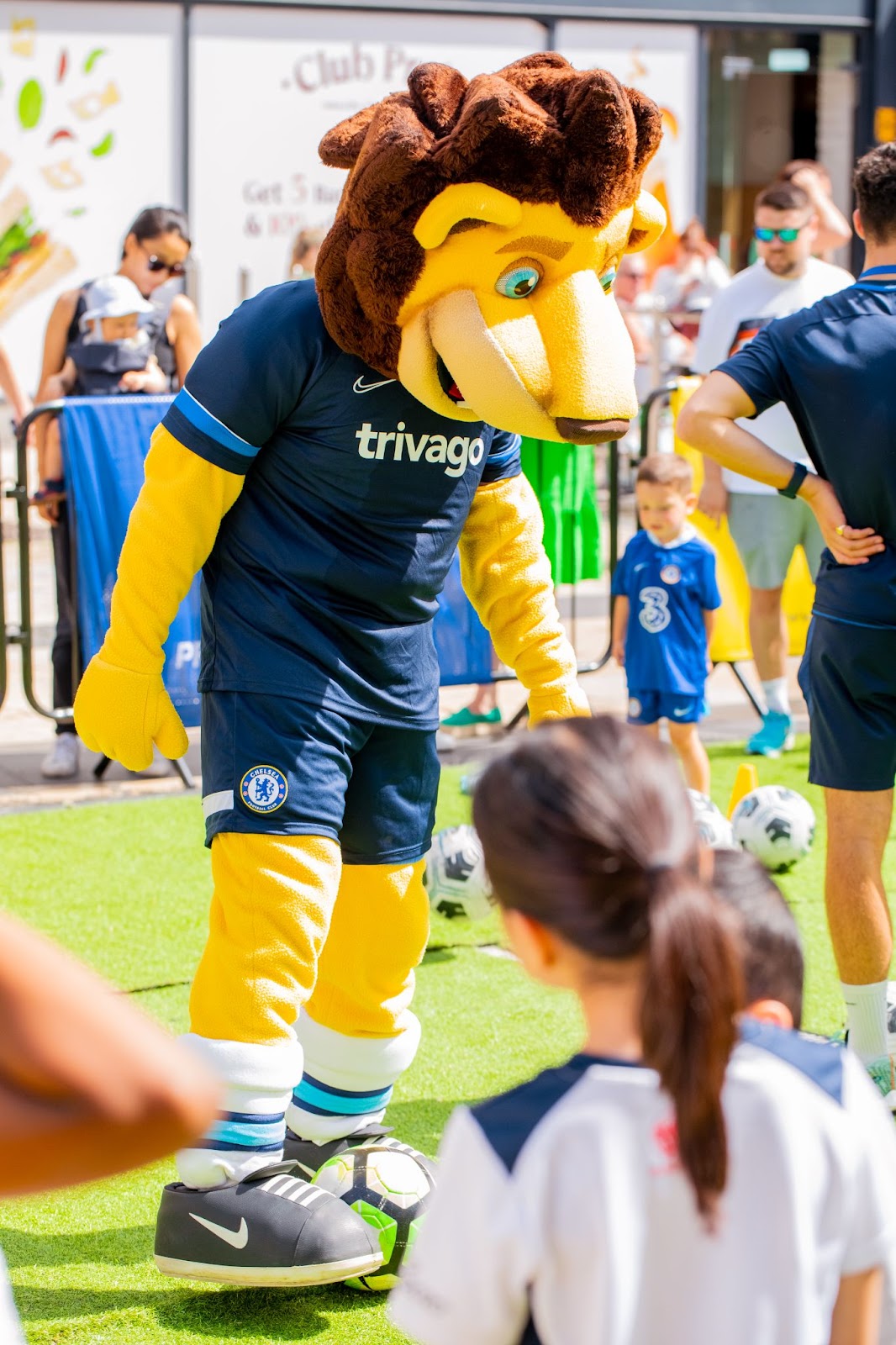 Livat's Free Football Fun: Fulham FC & Chelsea FC Foundations Return to ...
