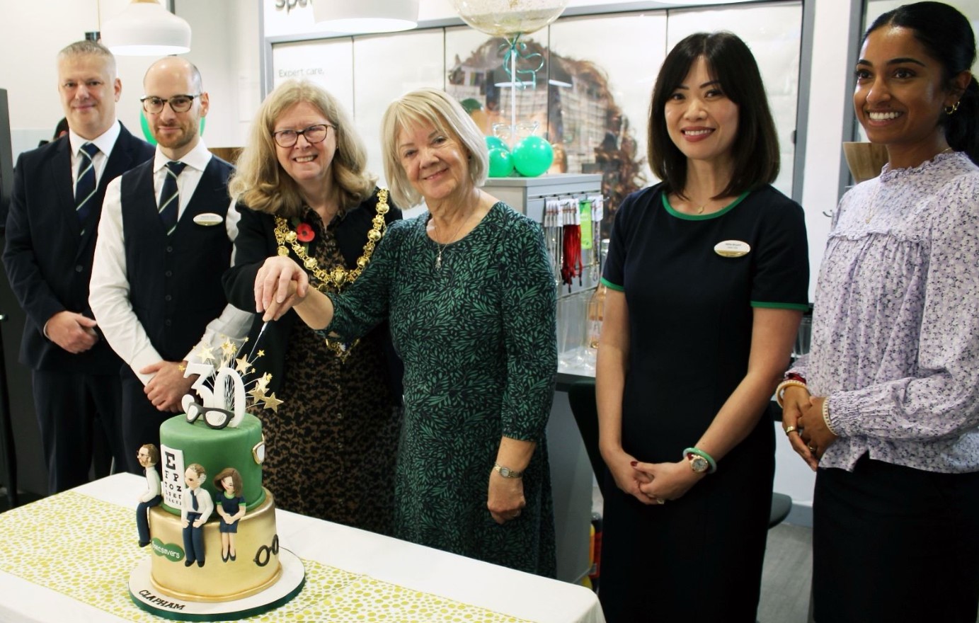 Specsavers Clapham celebrates 30 years of optical care in the community ...