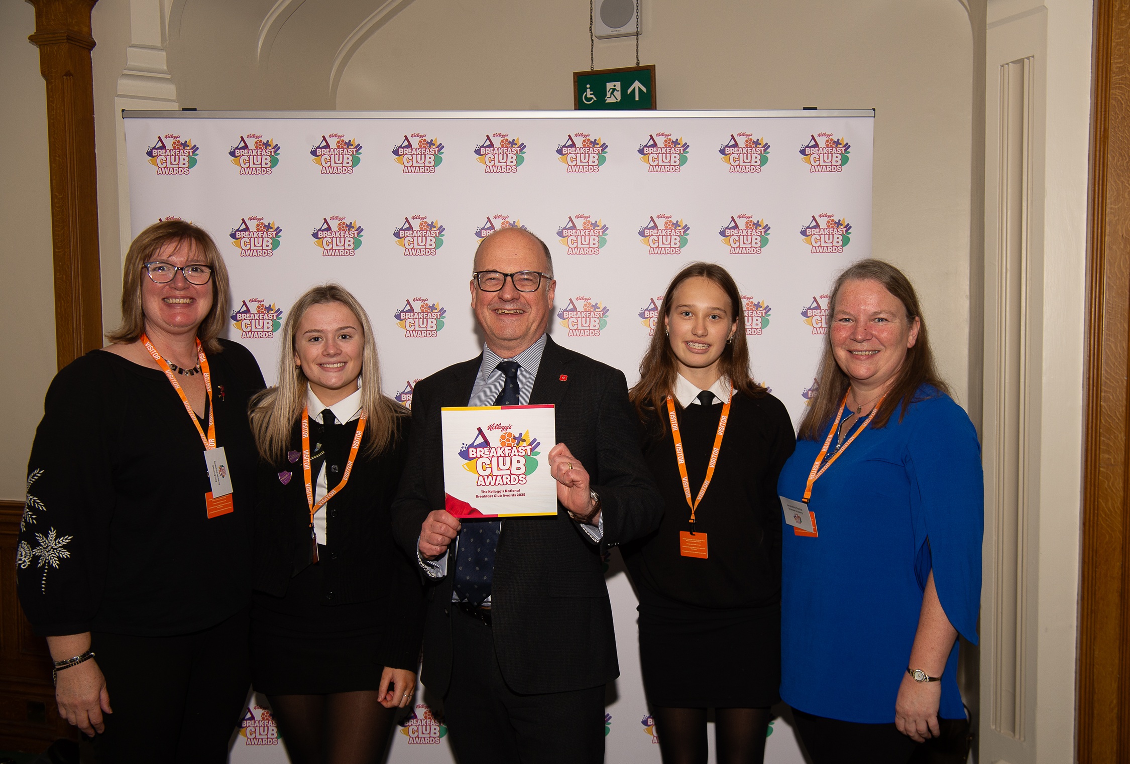 Schools across London invited to enter Breakfast Club Awards and win £ ...