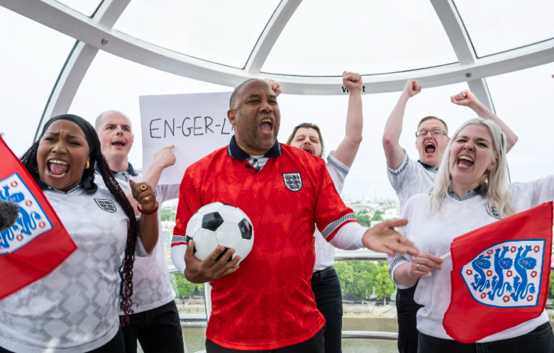 England Football Legend John Barnes Performs 'World In Motion' From 440 ...